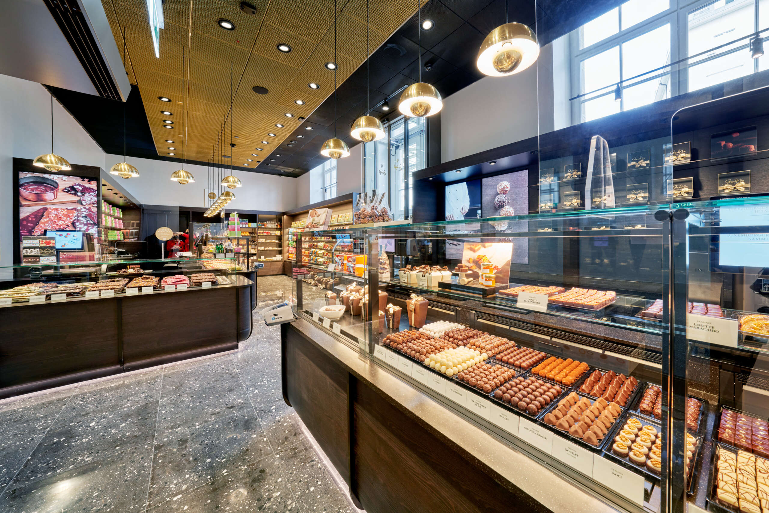 AICHINGER - Confiserie Sprüngli, Basel